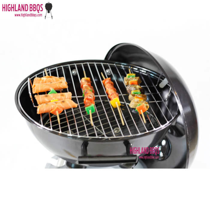 Kettle Charcoal Grill | HIGHLAND BARBECUES