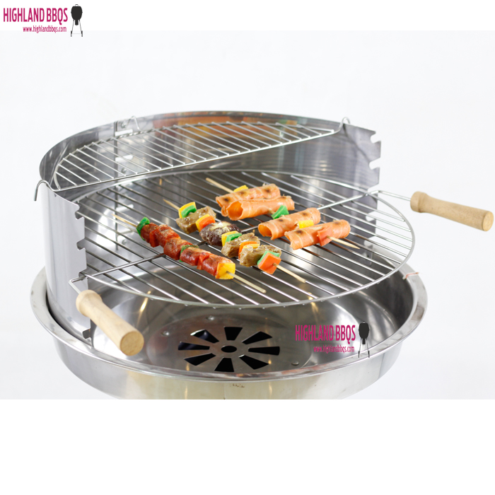Stainless Steel Pedestal Grill | HIGHLAND BARBECUES